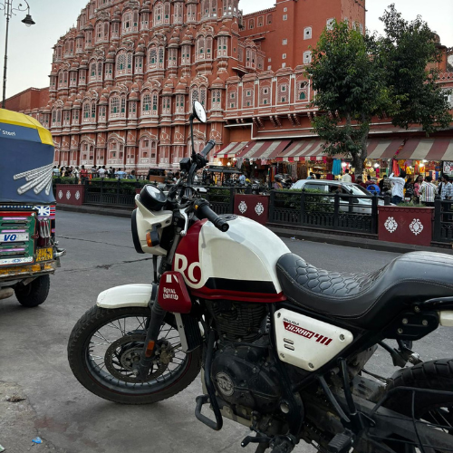 Bike, Scooty Rent Near Hawa Mehel Jaipur